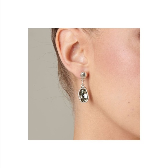 UNO de 50 | Jewelry | Unode5 On Tip Toes Dangle Earring | Poshmark
